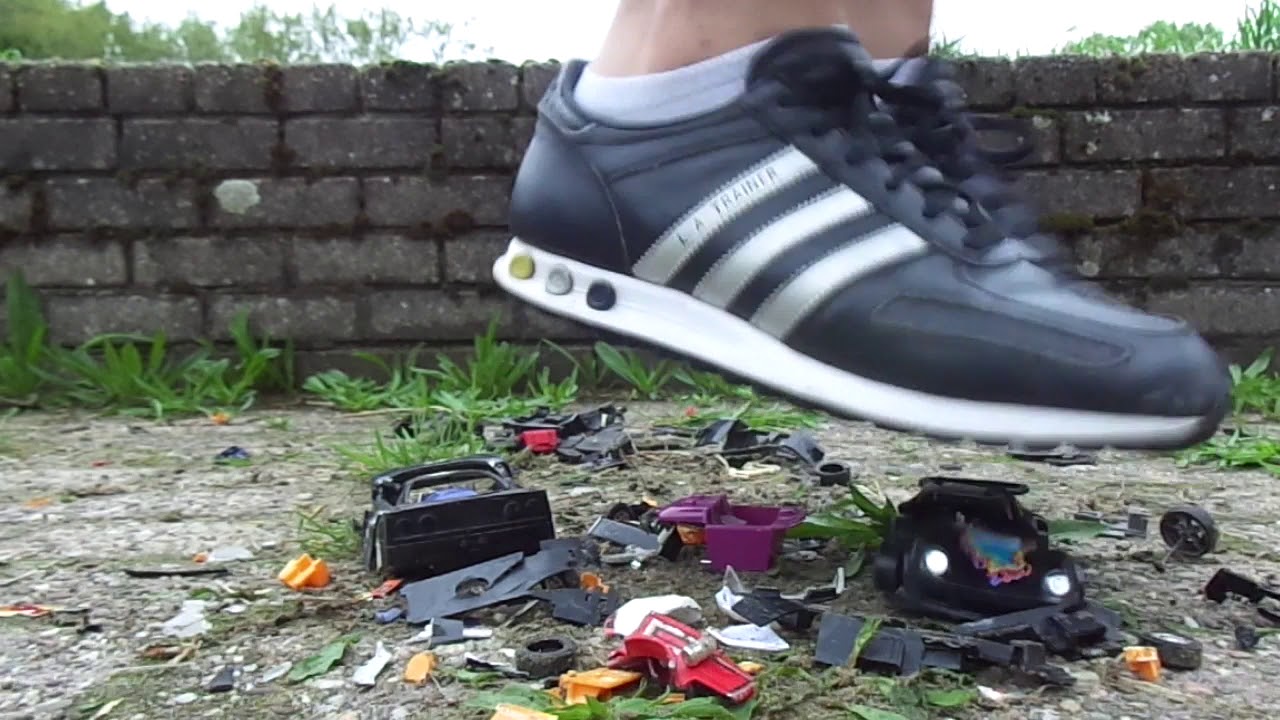 Adidas LA Trainer crush, stomp and destroy 3 model toy cars - YouTube