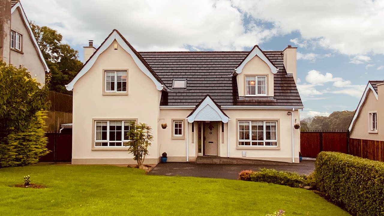 Virtual Tour: 16 Ard Cullen, Omeath - YouTube