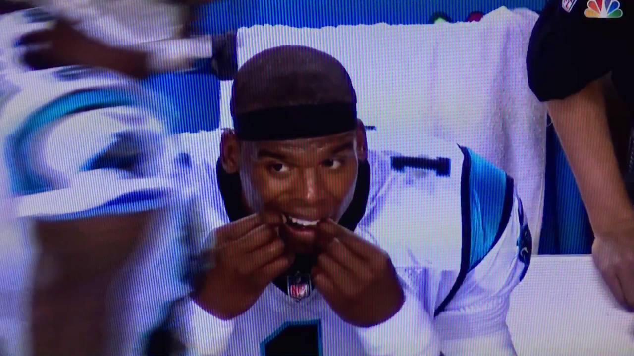 Cam Newton Flossing on Sideline - YouTube