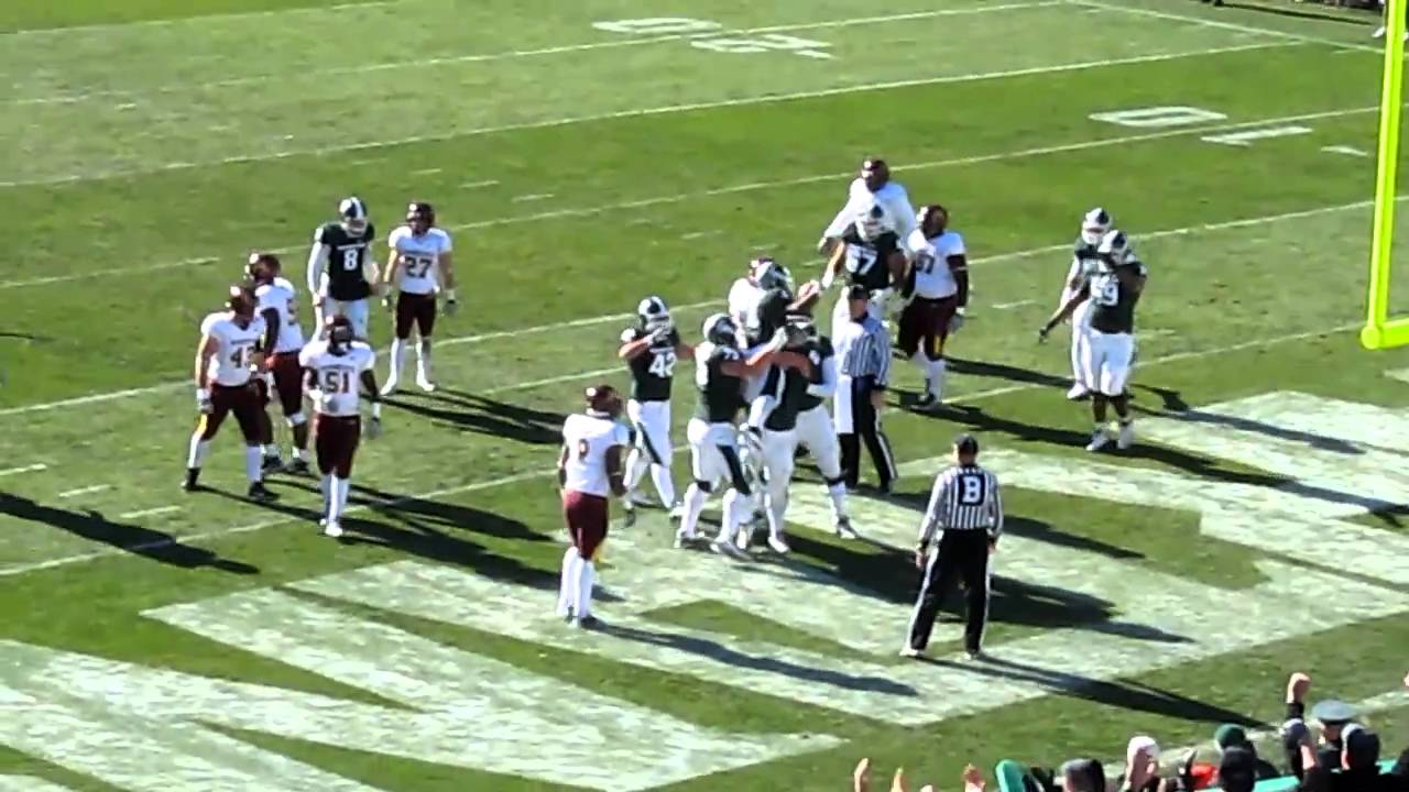 Michigan State Edwin Baker Touchdown (2 of 4) 11/6/10 - YouTube