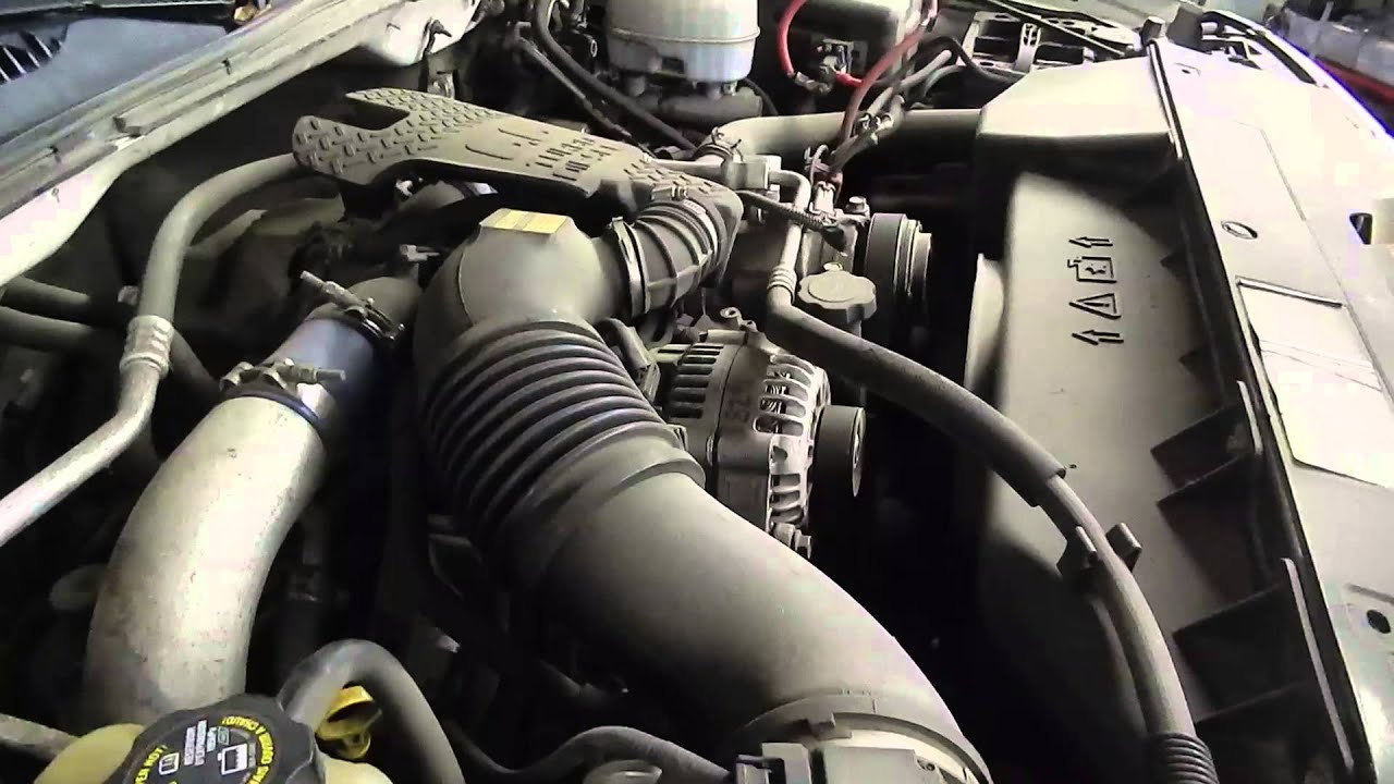a14048 2004 silverado 2500 engine running test video - YouTube