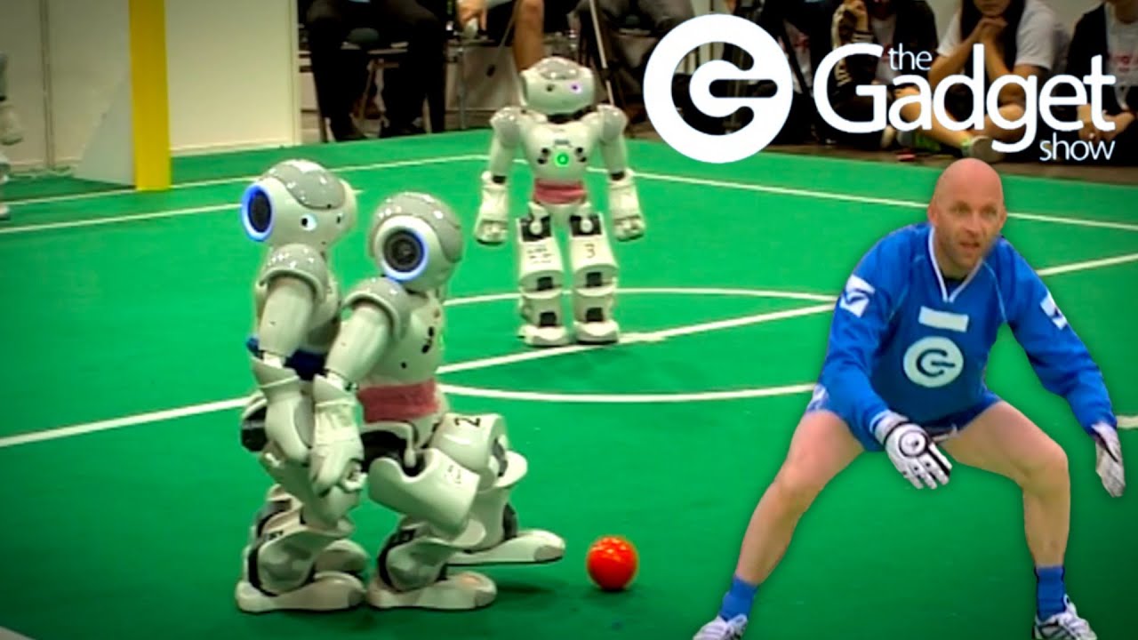 The ROBOCUP! We Made VAR Back in 2010, but better! | Gadget Show FULL ...