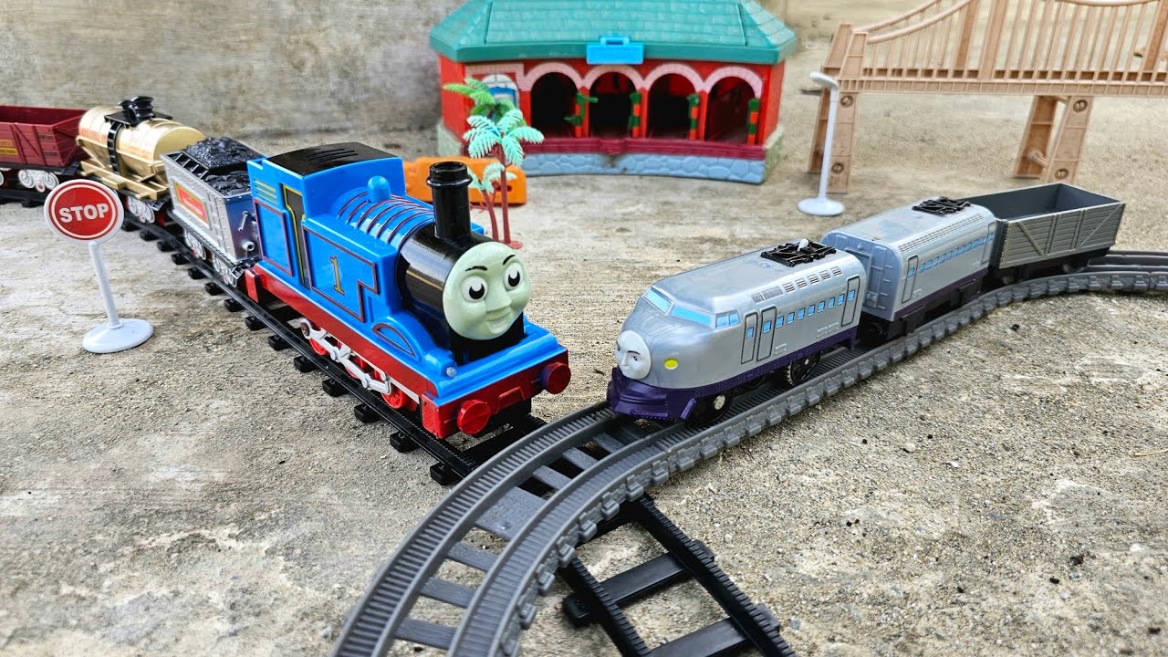 Mencari dan Merakit Mainan Kereta Api Thomas & Friends New Design ...