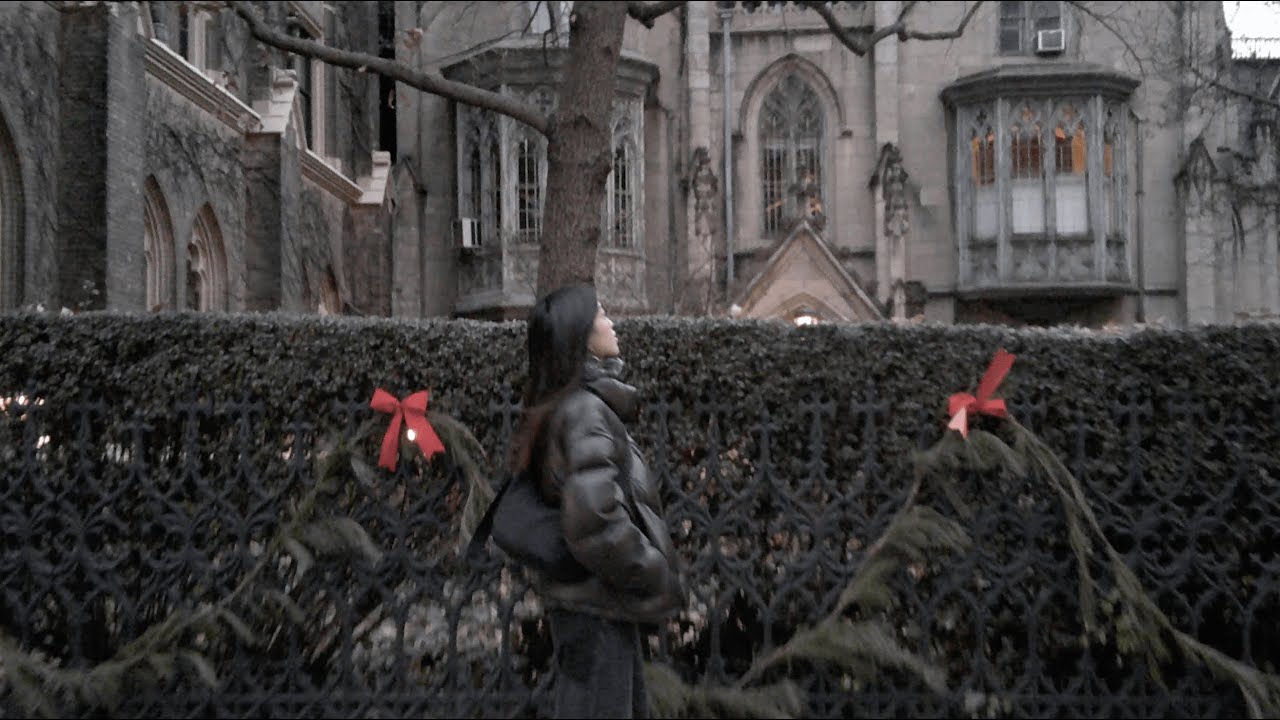 helenny - this winter (Official Lyric Video) - YouTube