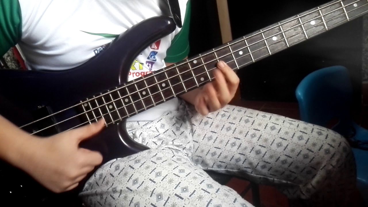 Stone Cold Bush bass solo - YouTube