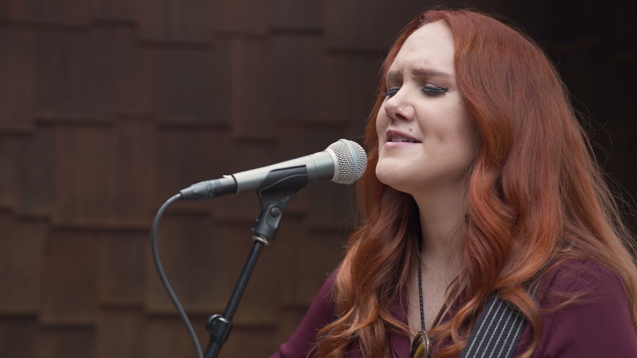 Grace Pettis - Paper Boat (Live) - YouTube
