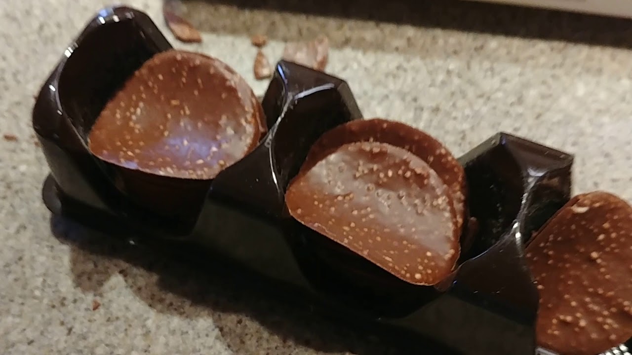 belgan choclate thins Pringles like chocolate - YouTube
