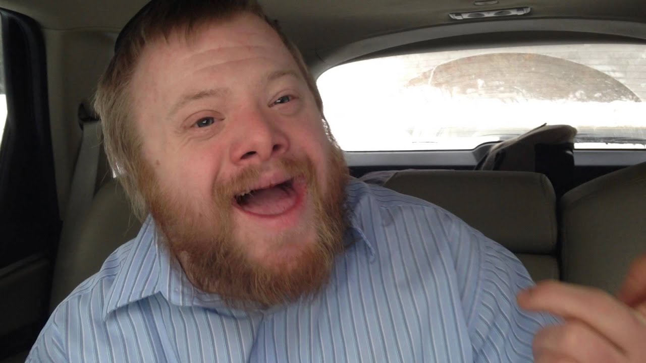 Rafi The King - giving blessings to Mordy Getz - YouTube