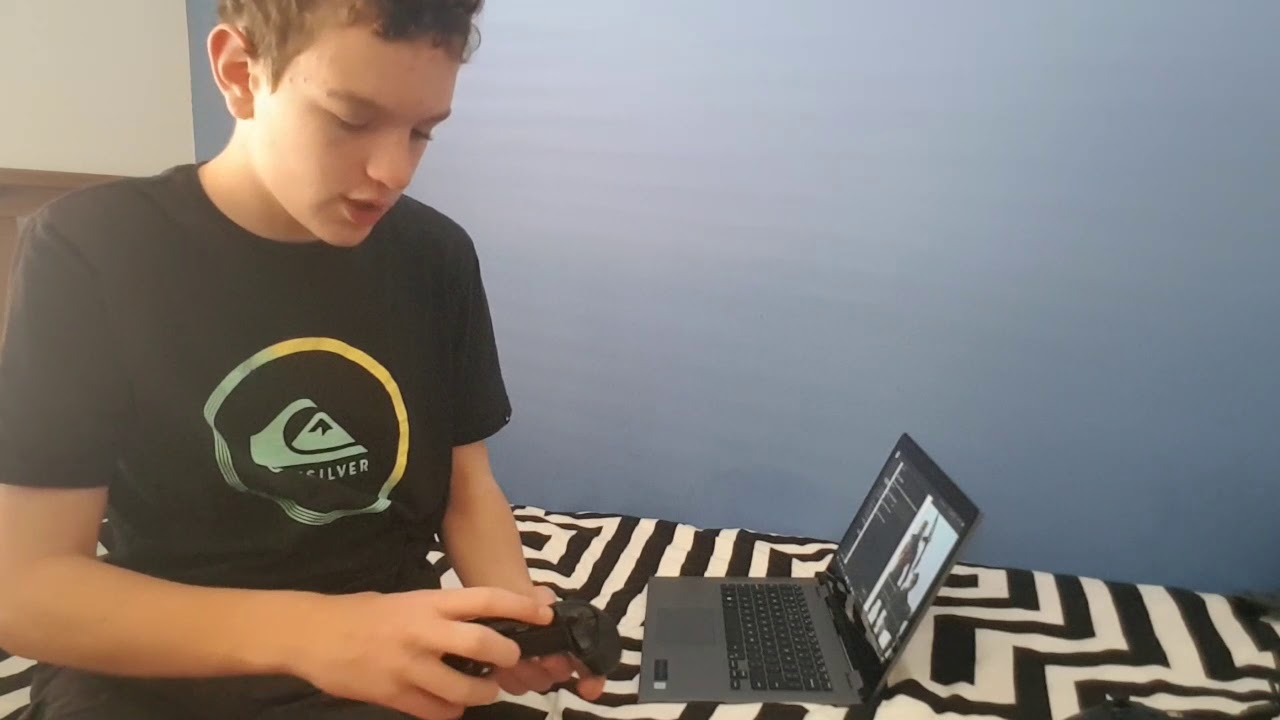 HOW TO PLAY FORTNITE ON A LAPTOP WITH A XBOX ONE REMOTE!!! - YouTube