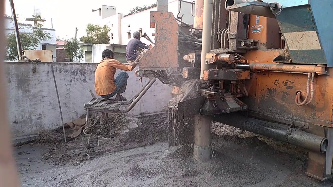 Borewell drilling for water. 11 - YouTube