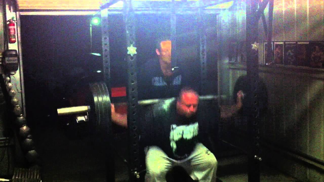 Wayne Howlett 180kg x 20.MOV - YouTube