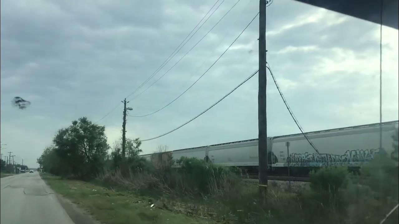 UP 8736 Leads Manifest Houston,Tx - YouTube