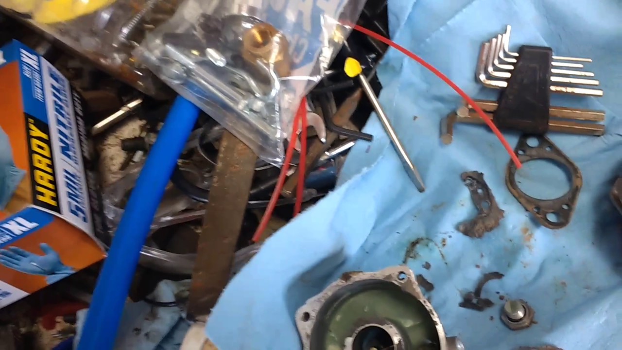 Briggs and Stratton Opposed Twin Carb Tip - YouTube