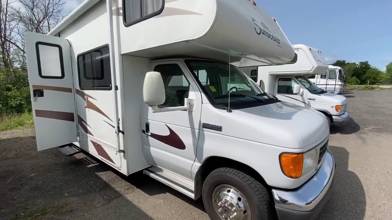 2007 Forest River Sunseeker 3160 C Class Motorhome...This RV is worth a ...