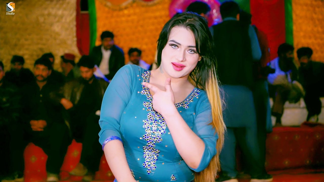 Rimal Ali Shah Dance Performance ,Haripur show 2021 - YouTube