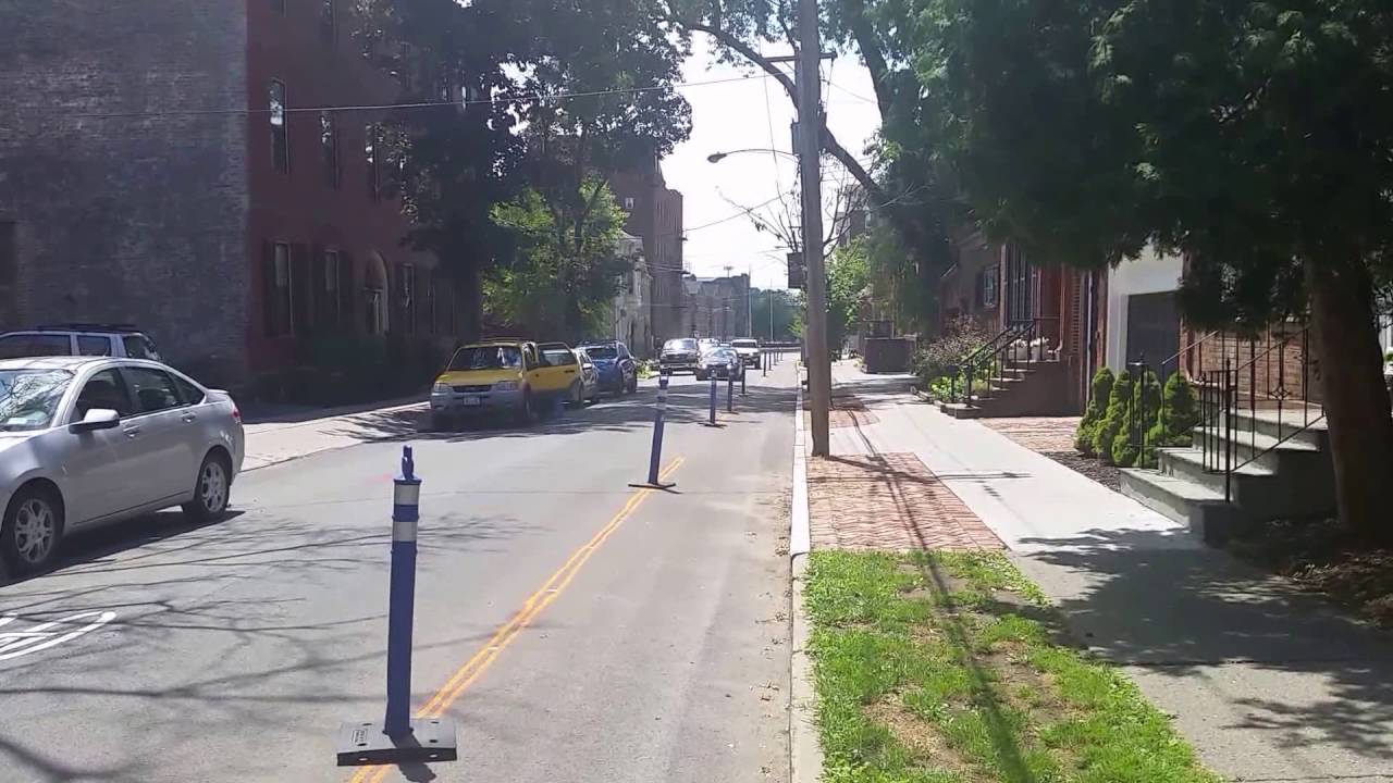 Contra-Flow Bike Lane Demo - YouTube