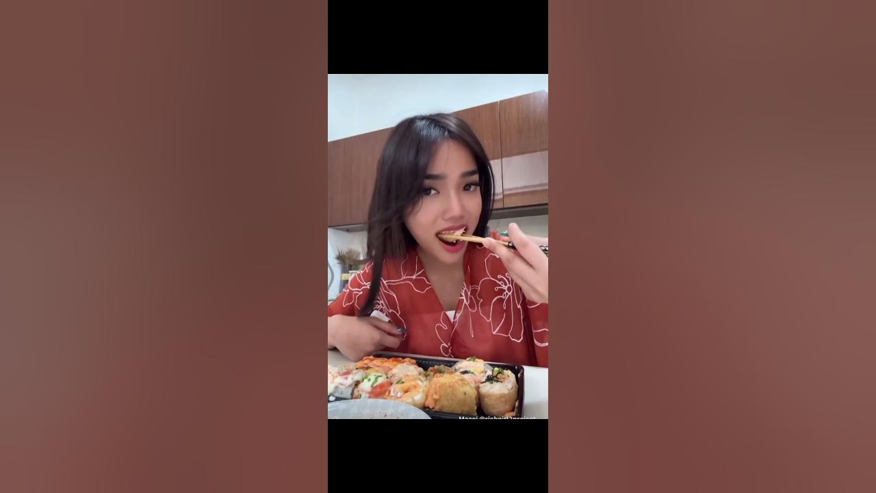 fuji kalau makan suka buat ngiler,, #fuji #mukbang #shusi #artist - YouTube