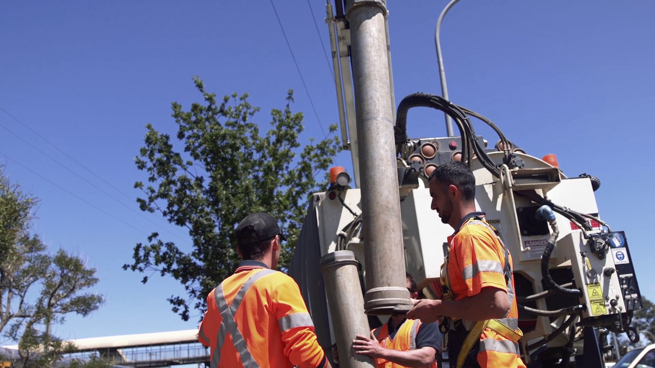 Rocla CDS Cleaning - YouTube