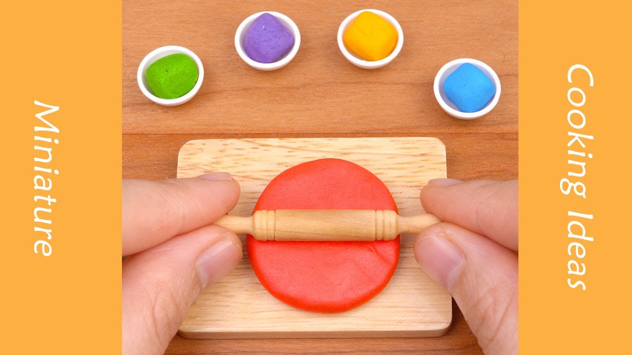 Miniature Rainbow Cake @Tiny Cakes - YouTube