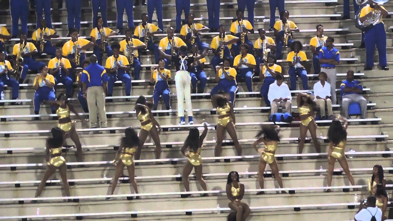 "Whatchulookinat" Albany State University Marching Rams Show Band 2015 ...