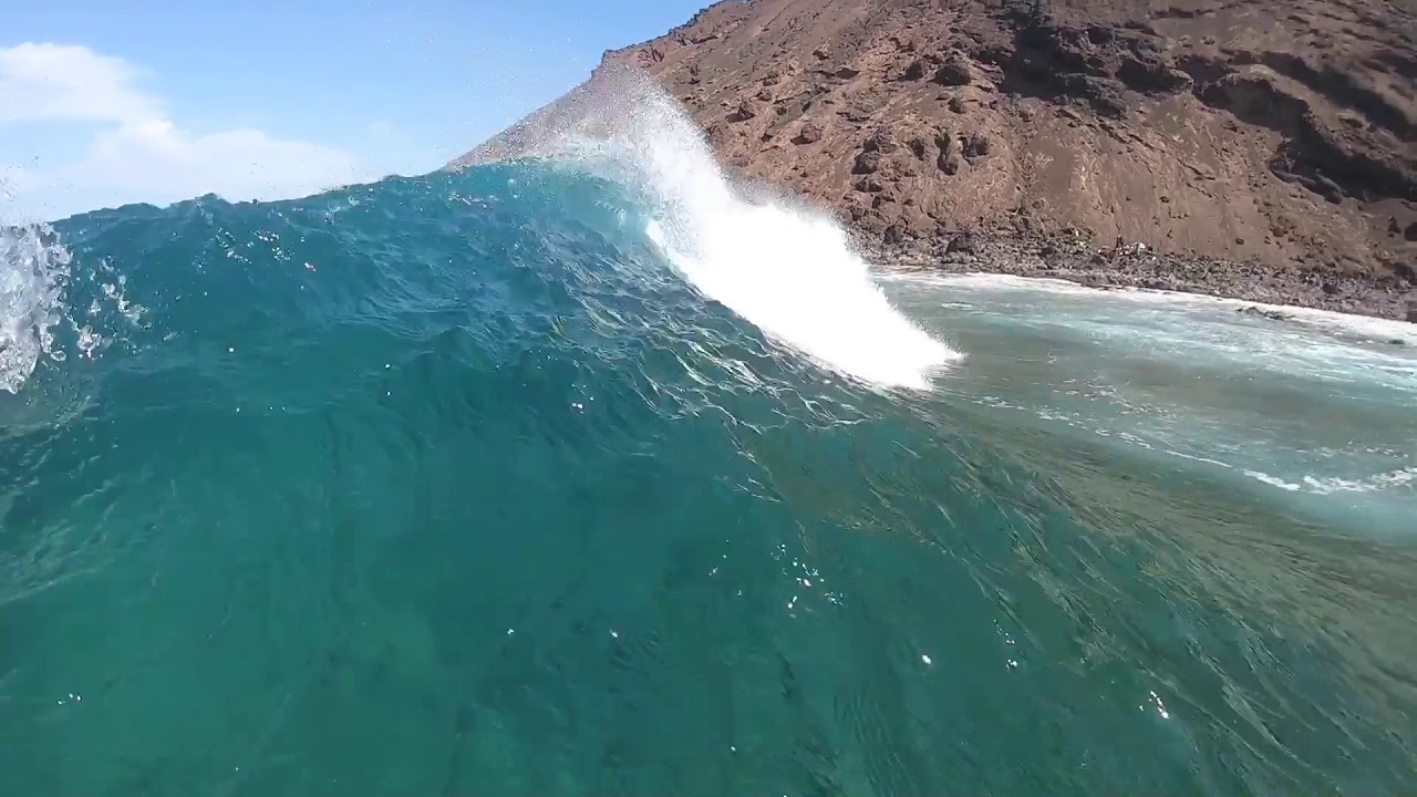 Lobos surf 2 from below - YouTube