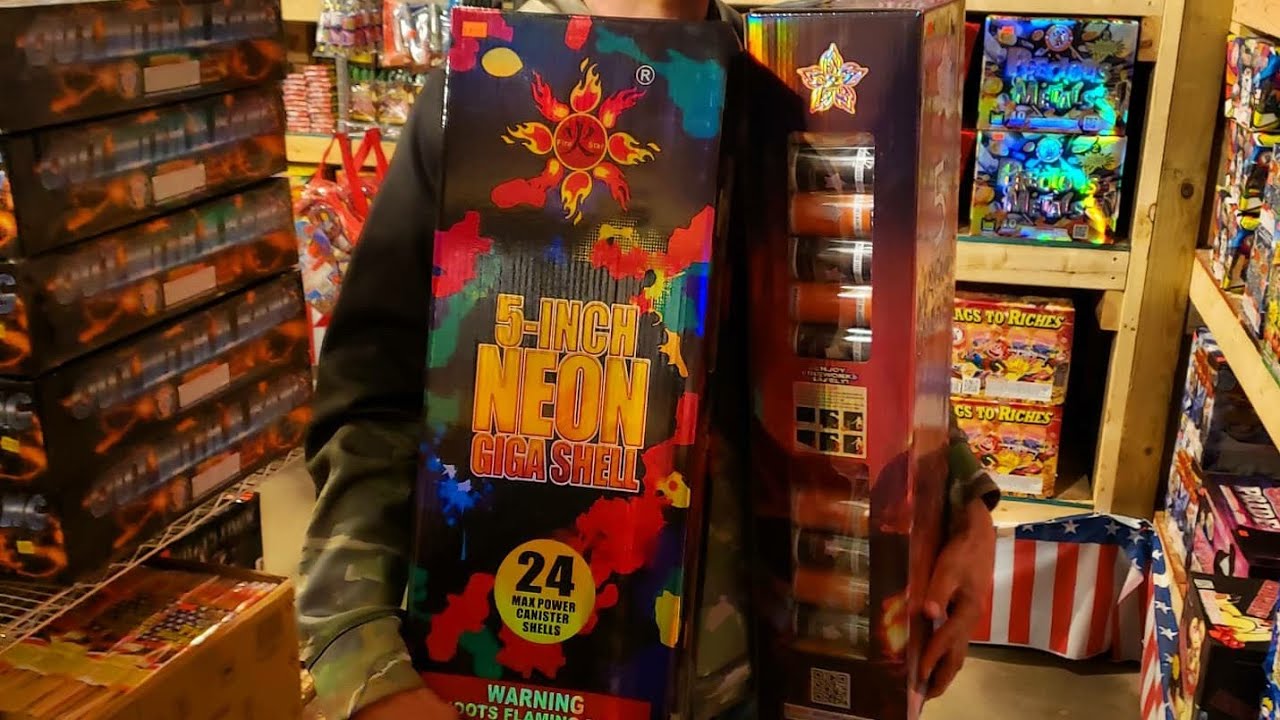 5" Neon Giga Shells- Fire Star Fireworks - YouTube