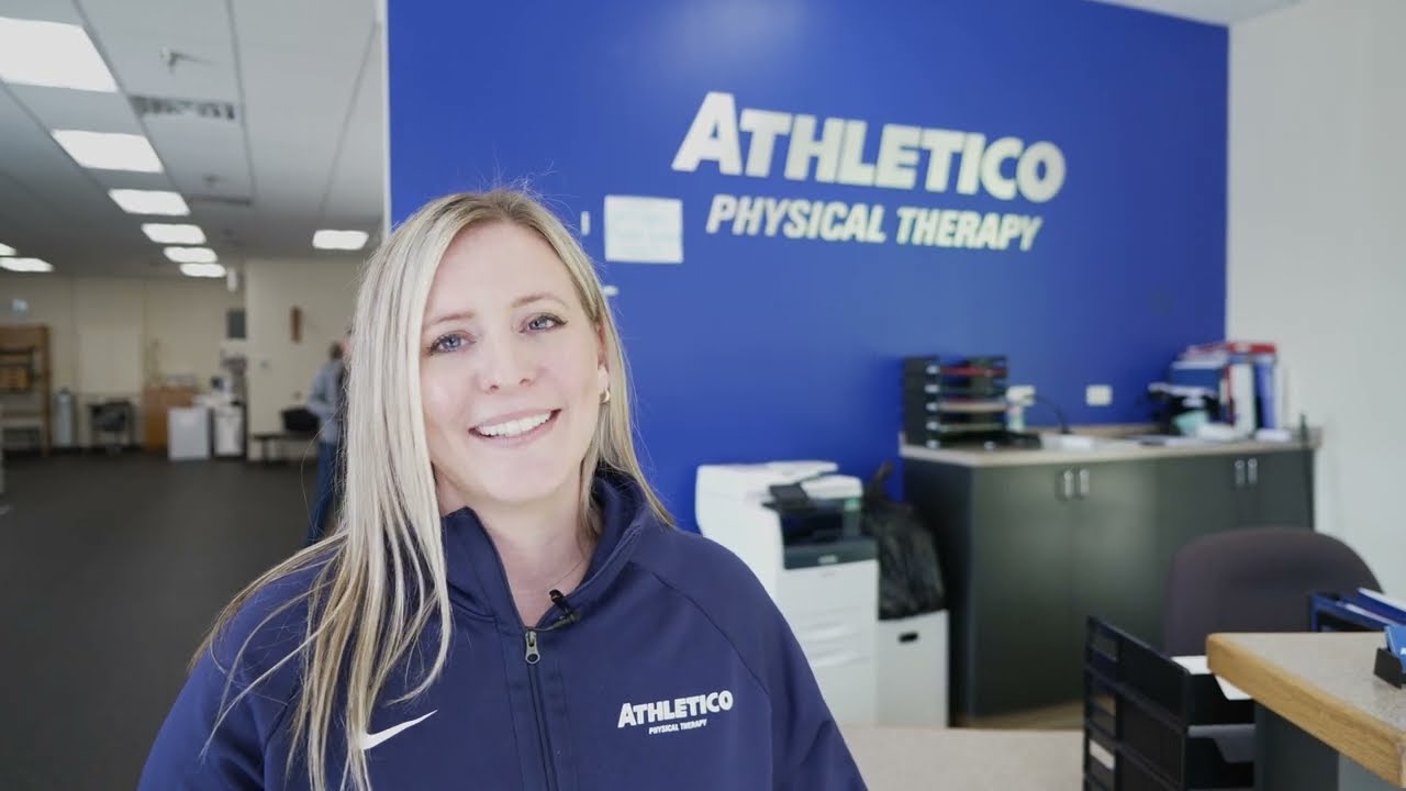 20 Questions With an Athletico Physical Therapist - YouTube