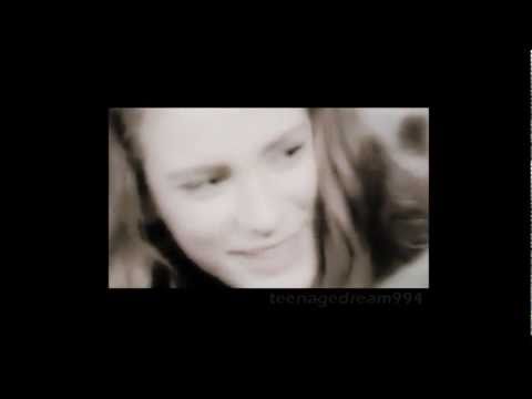 Yeşim&Çınar - Söyle buldun mu aradığın aşkı..