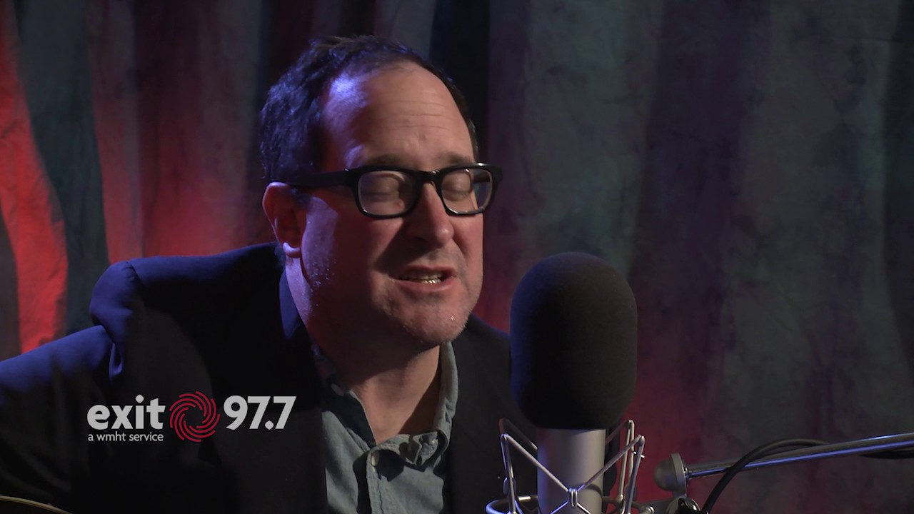 Craig Finn "Preludes" (Live at EXT) - YouTube