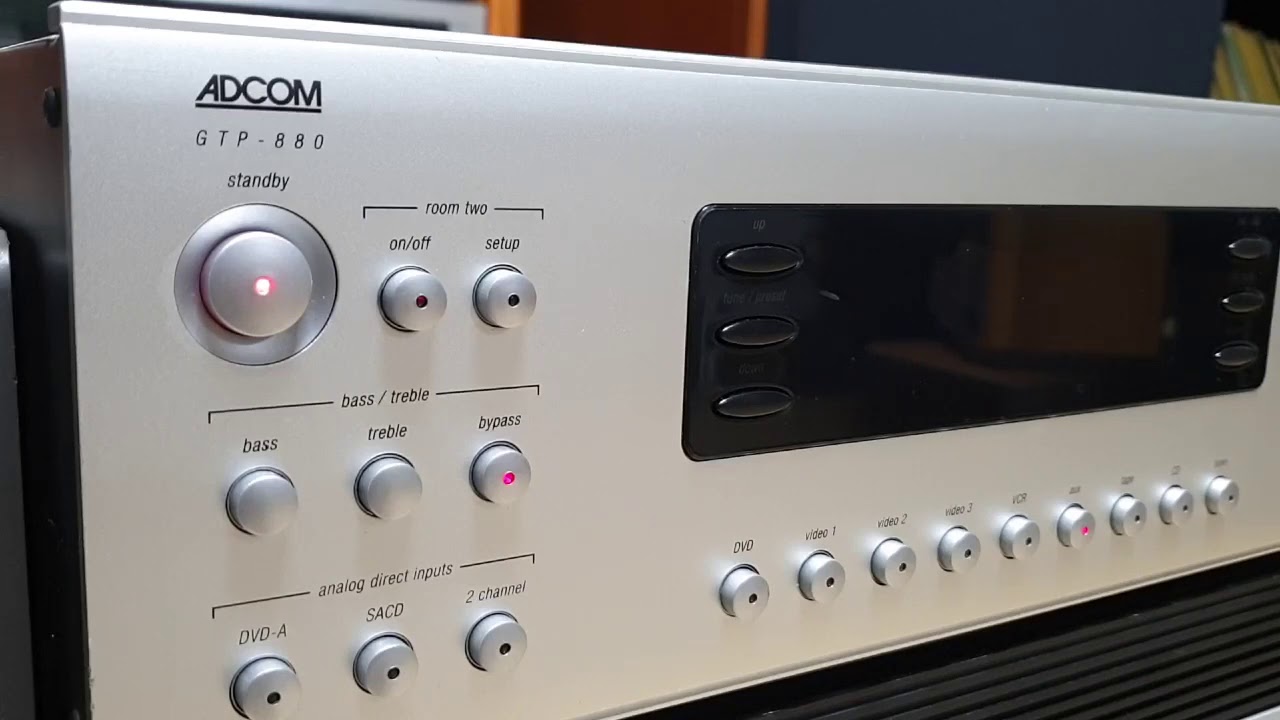 ADCOM GTP-880+GFA-7605 / BOSE - YouTube