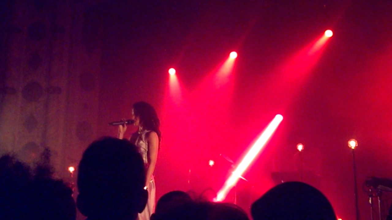 FKA Twigs -Hide - YouTube