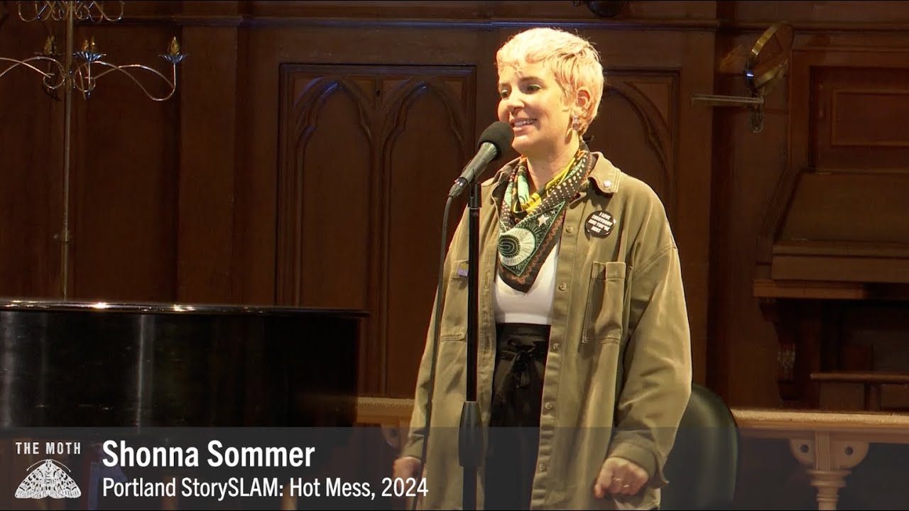 Shonna Sommer: Hot Mess at The Moth in Portland, OR - YouTube