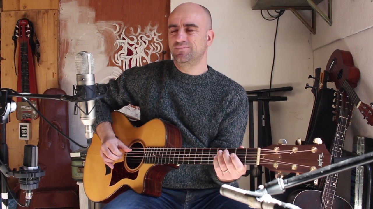 Nicola Perfetti - Malted milk, Robert Johnson - YouTube