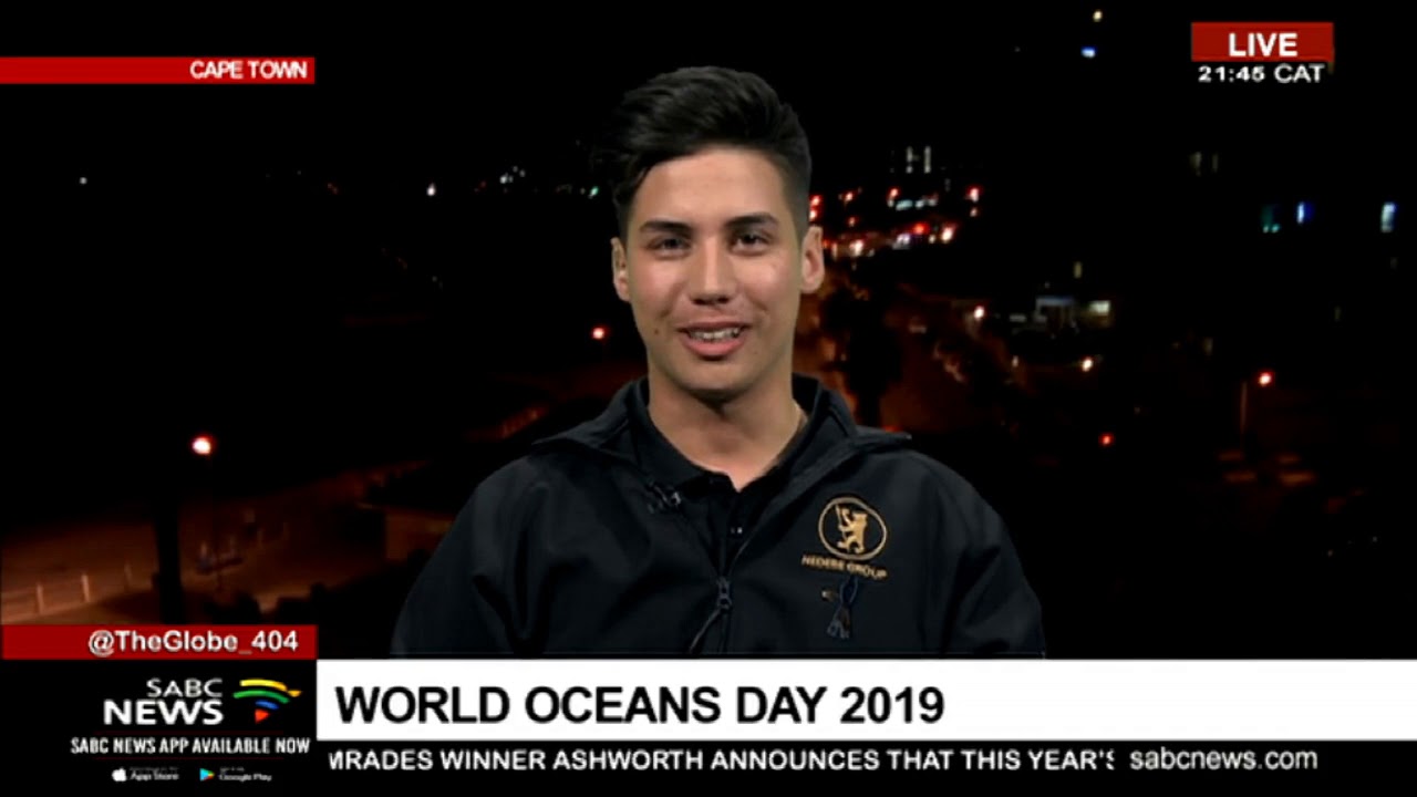 Two Oceans Aquarium monitor ocean waste: Jesse Bowers - YouTube