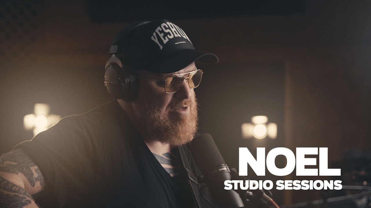 The First Noel - Christmas Song - Studio Sessions - YouTube