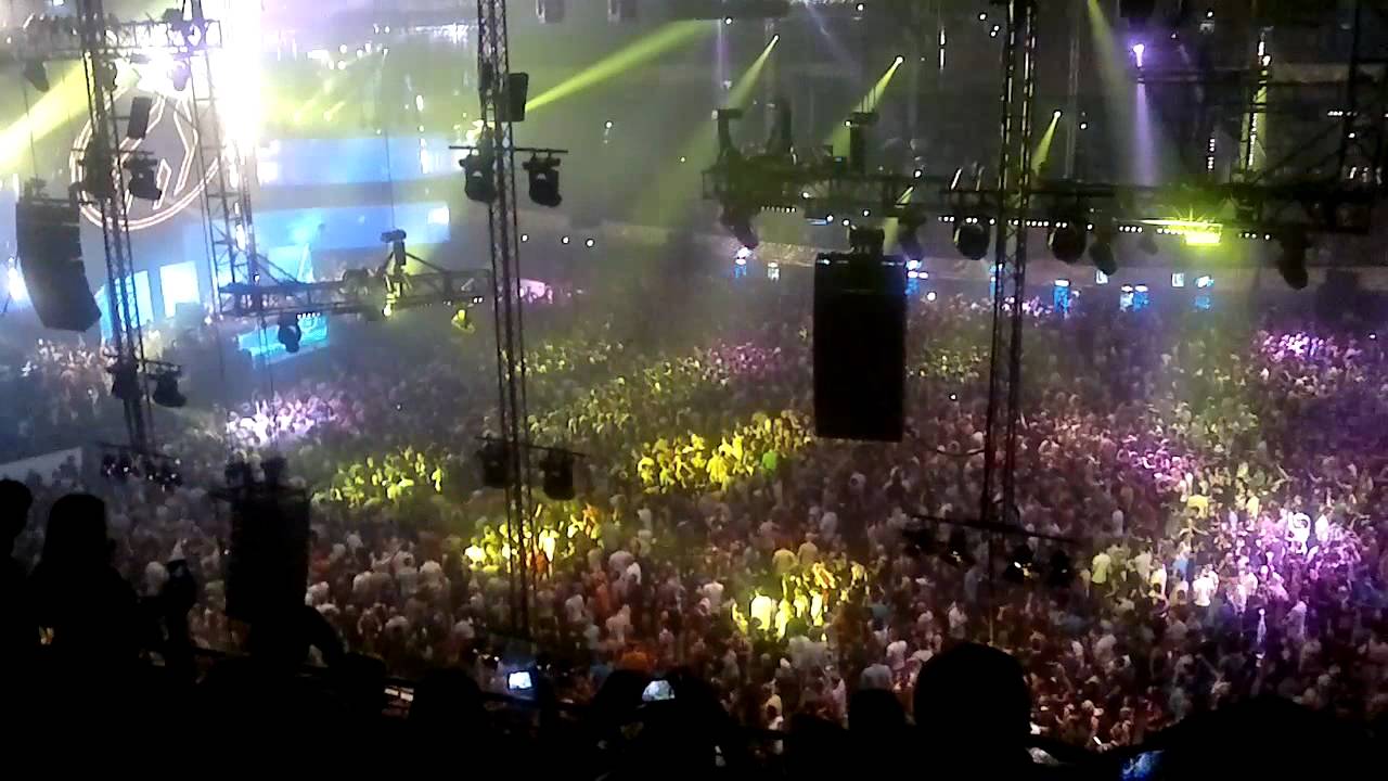 Members of Mayday - Live @ Mayday 2011 (Area) (2) - YouTube