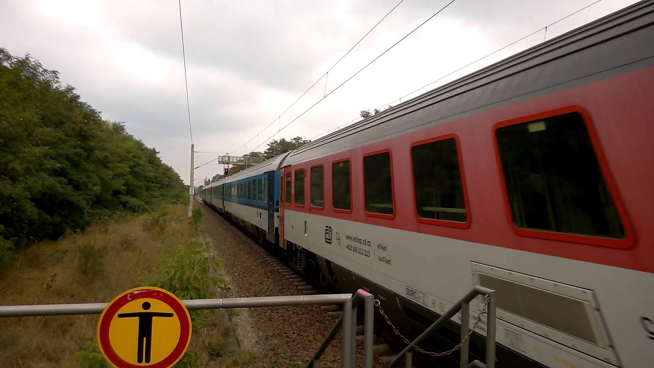 EC 379 Durchfahrt Berlin-Lichterfelde Ost - YouTube
