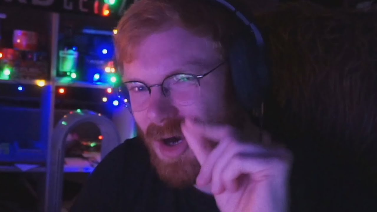 Streamer Helps a Viewer After a Break Up - TommyKay Gives Relationship ...