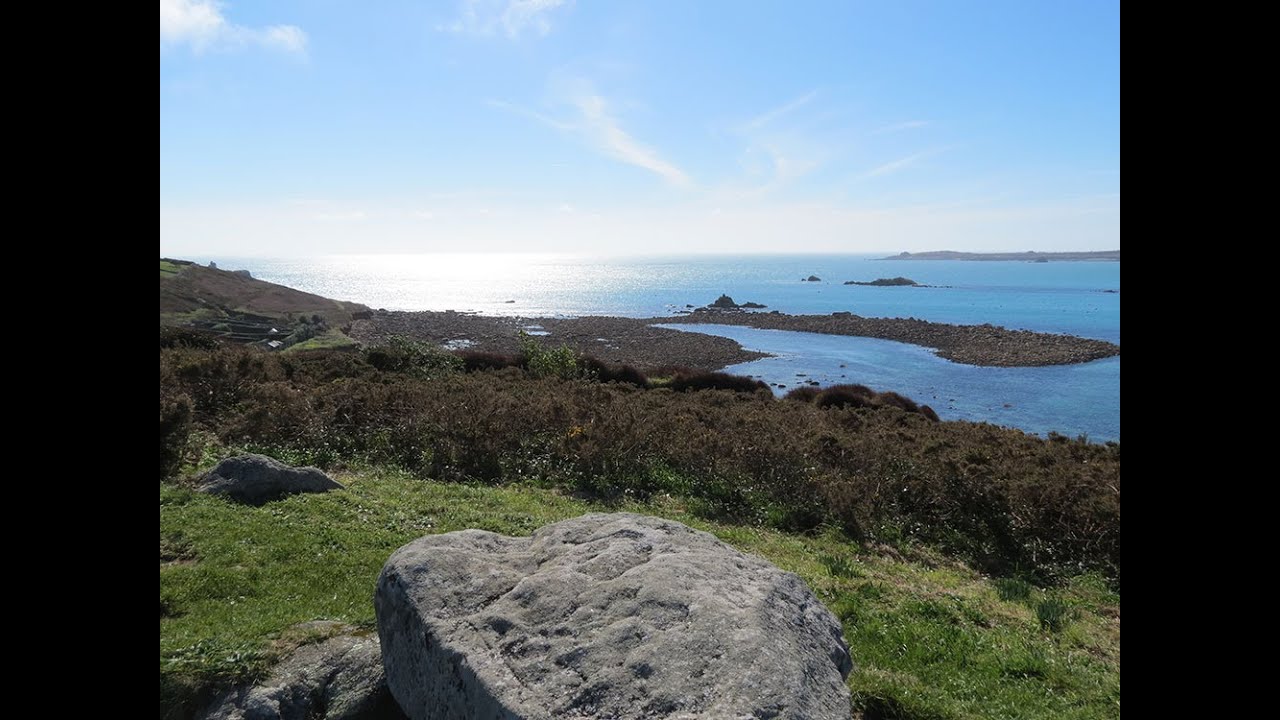 Twin Stones - Poetry Reading from American Poet in England by Lyn Nanni ...