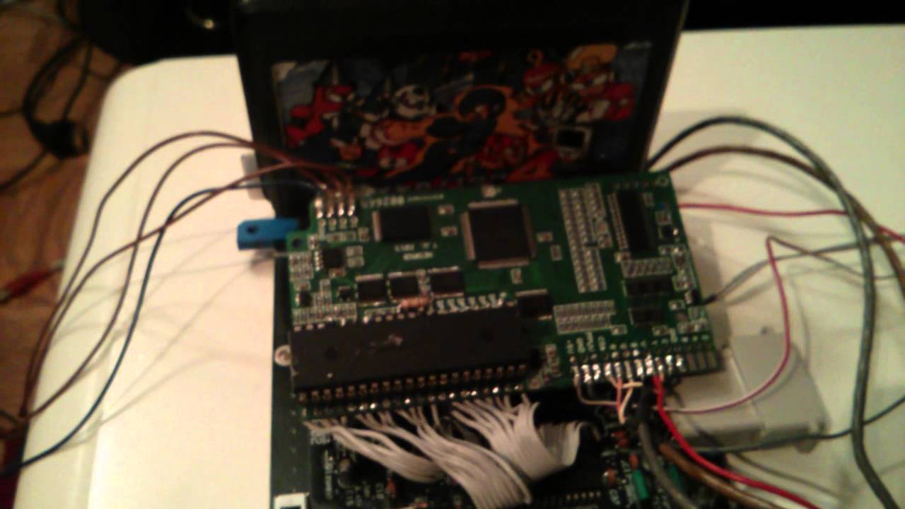 AV Famicom NESRGB mod working, finally - YouTube