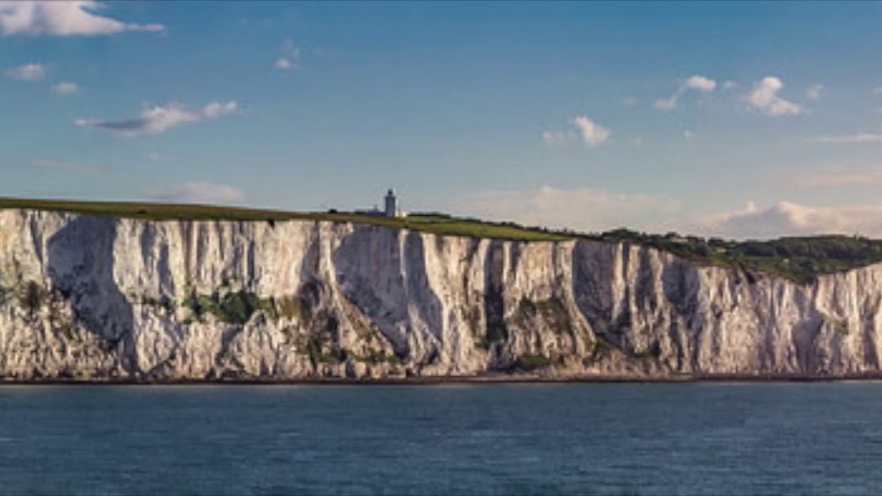 Trevor - There'll be Blue Skies Over the White Cliffs of Dover - YouTube