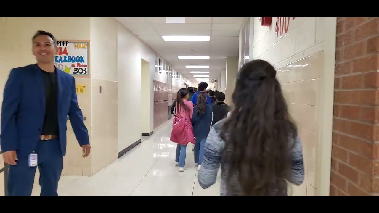 Sunnyside 5th grade coming into DCMS for the tour 4-25-2024 - YouTube