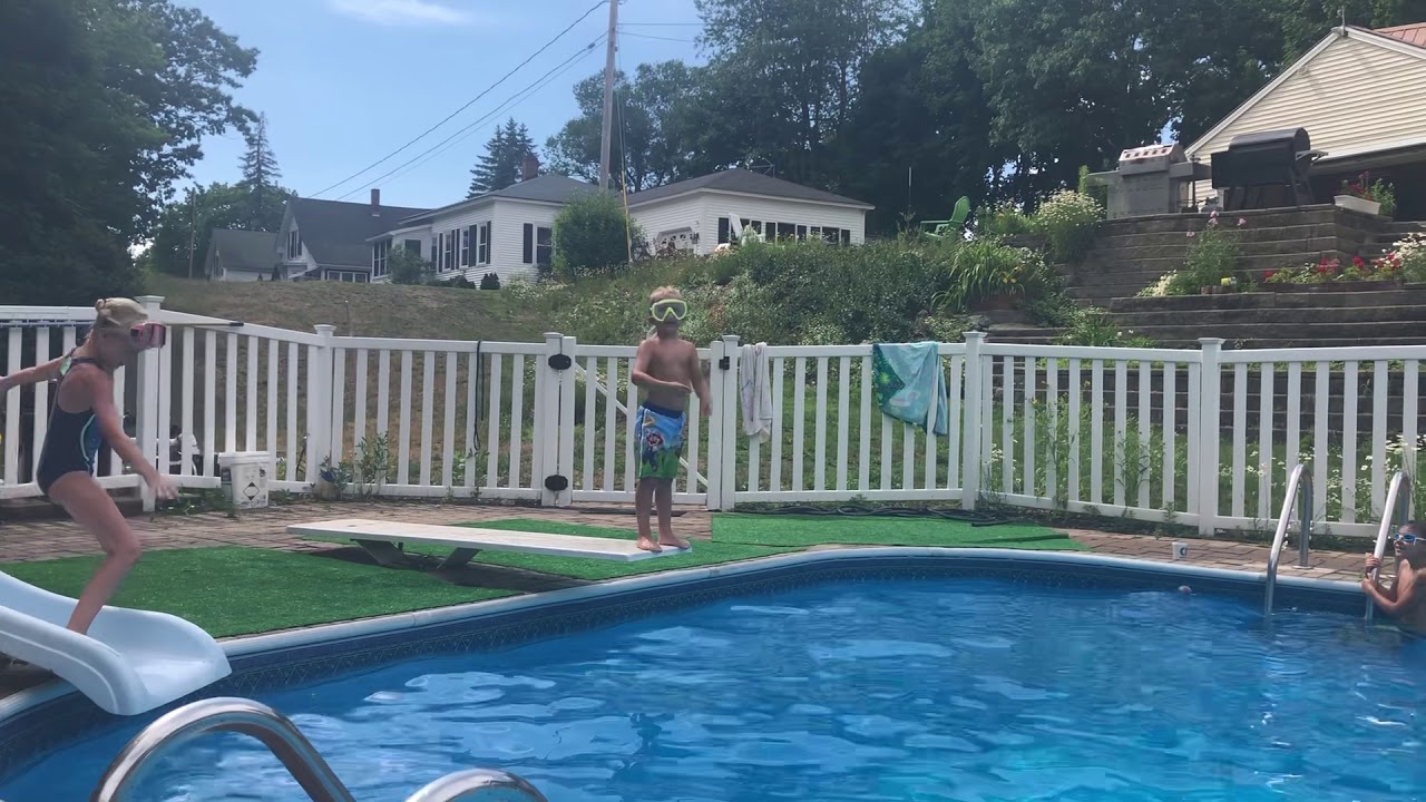 Triangle Jump - YouTube