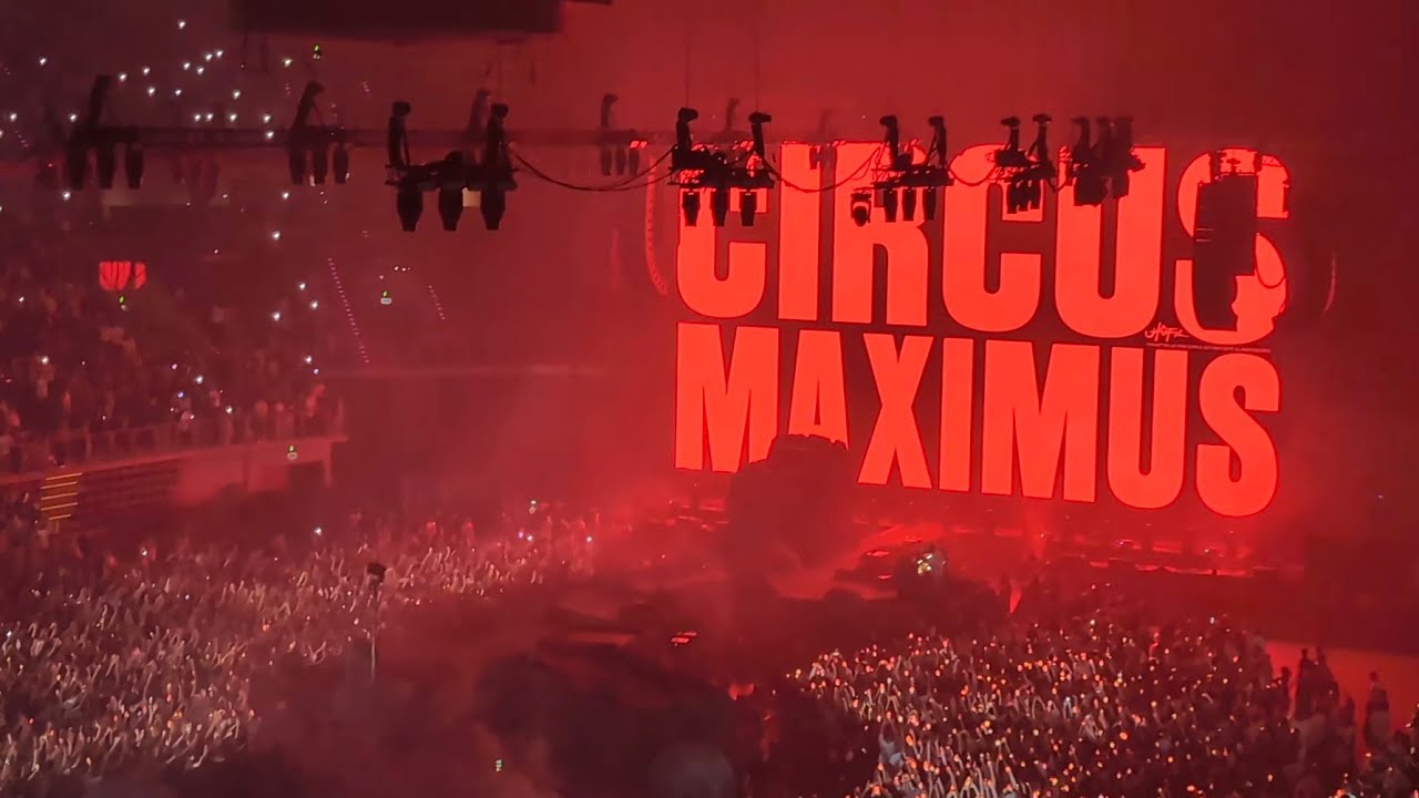 TRAVIS SCOTT - Intro + HYAENA (Circus Maximus | live in Kraków, Poland ...