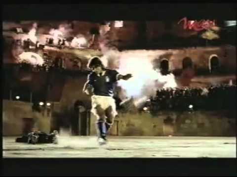 Spot Nike - Match in Hell - Good vs Evil - 1996 - YouTube
