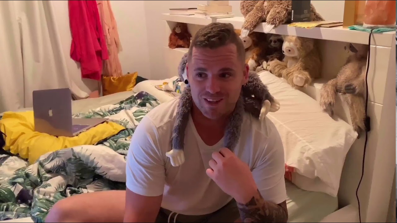 Sam Laing—CrossFit Movida - YouTube