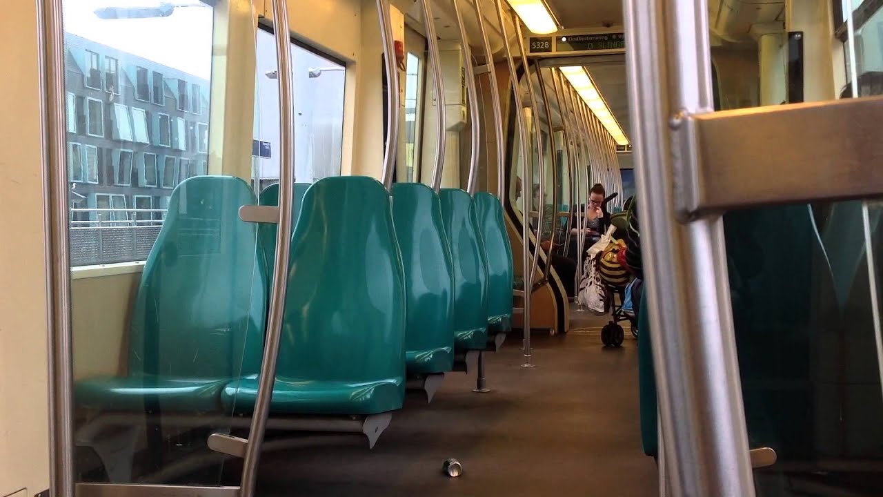 Ritje in RET Metro type MG2/1 wagen 5328 tussen Leuvehaven en Zuidplein ...