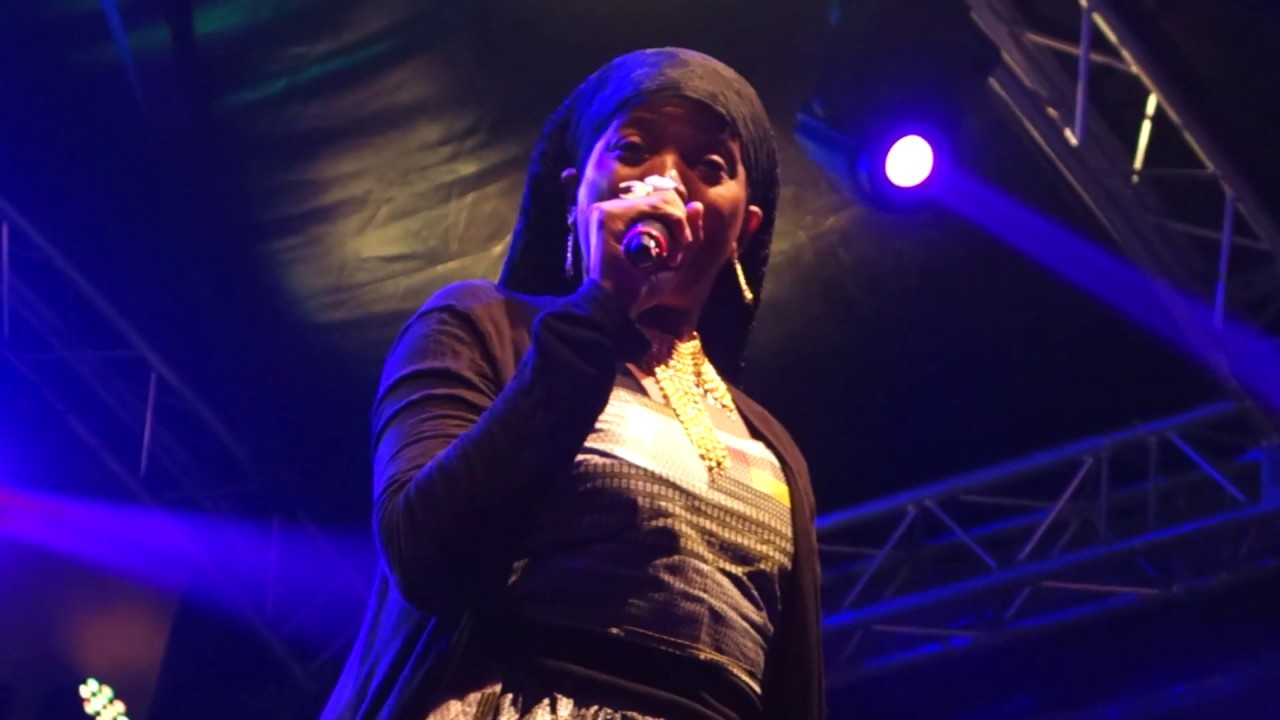 DEZARIE - STRENGHTEN YOUR MIND, RASTAPLAS 2019, ZOETERMEER, NETHERLANDS ...