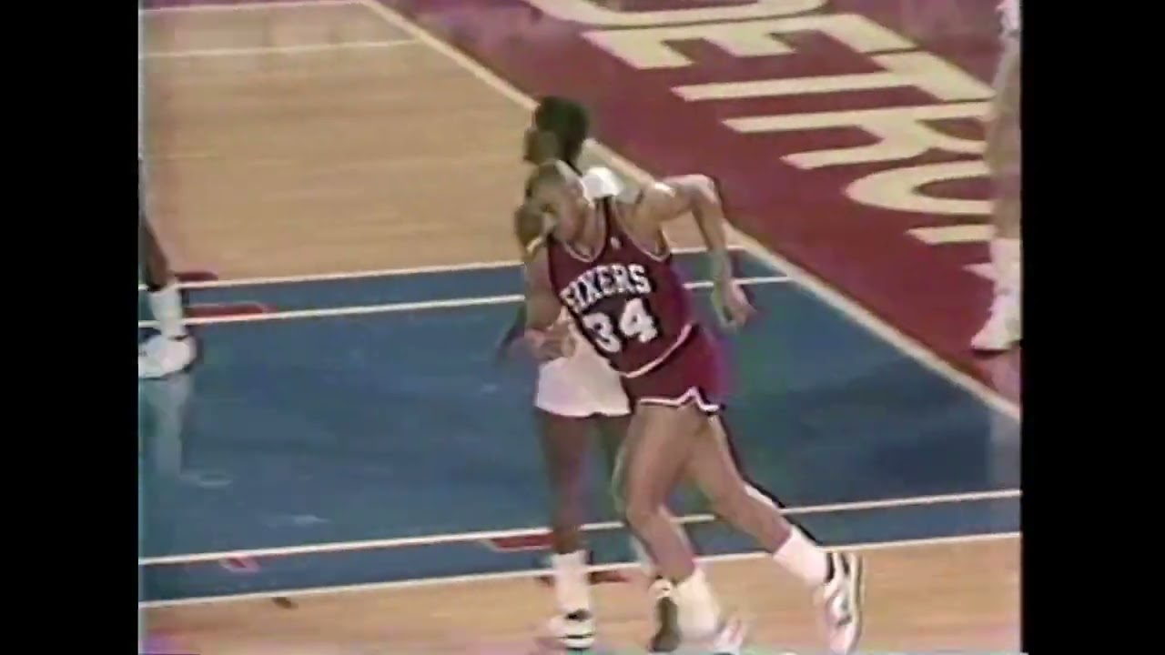 Charles Barkley Monster Dunk Against Three Pistons - YouTube