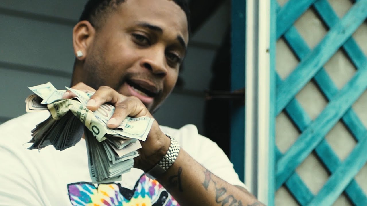 YungBlood "Blue Hunnids" (Official Music Video) - YouTube